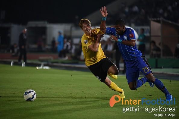 [ACL 4강] ‘김영권 풀타임’ 광저우, 감바와 0-0 무승부… 결승 진출:스타저널 #www.starjn.com