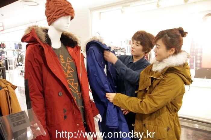 [포토]광주신세계, 추운겨울 야상점퍼 선보여:온투데이 #http://ontoday.kr