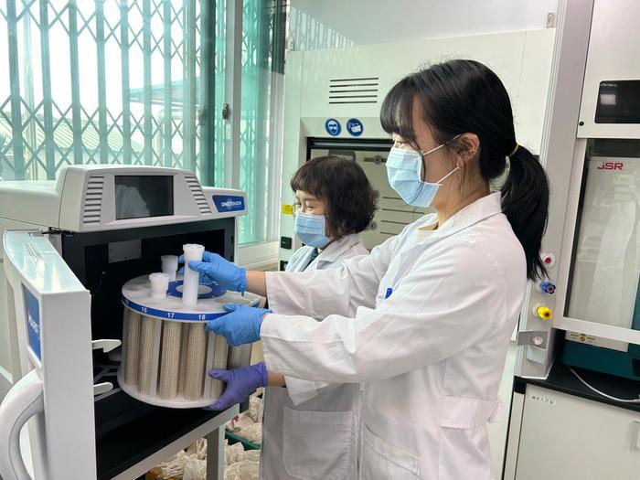 논산시, ‘가축분뇨 퇴ㆍ액비 부숙도 검사’ 연중 무료 실시:논산계룡신문 #http://ngnews.kr