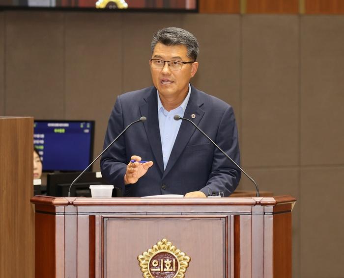 [도정질문] 김기서 의원 “스마트팜 사업개선과 소방공무원 건강 보장해야”:논산계룡신문 #http://ngnews.kr